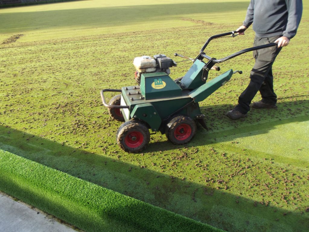 hollow tining – Greenmaster Lawncare